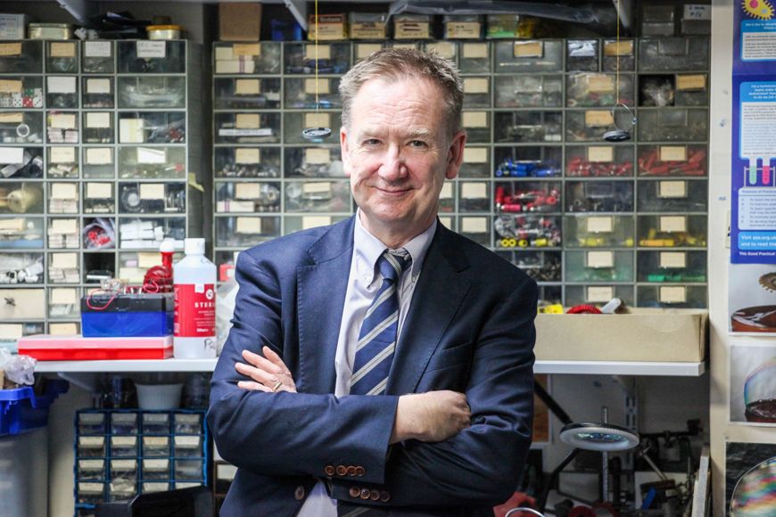 Prestigious Institute of Physics award for King Edward VI School ...