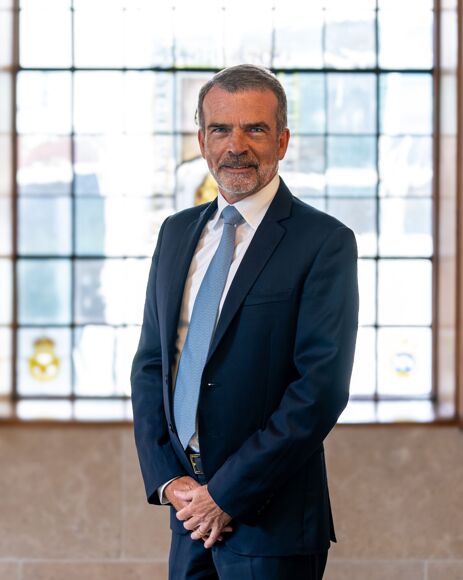 King Edward's School Welcomes New Chair of Governors - Latest Stories ...